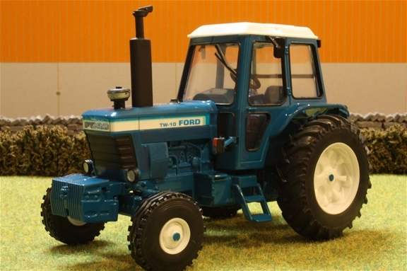 britains ford tw 10 front tyre and wheel sizes - Custom Model Methods ...