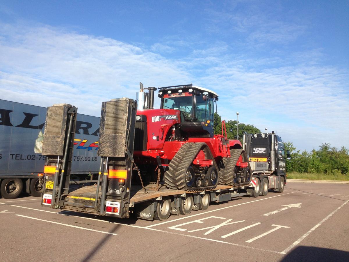 Versatile Delta Track - Tractors - The Farm Toys Forum