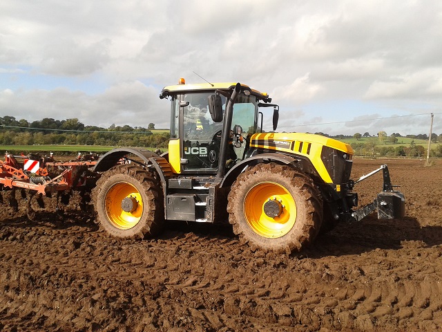 jcb fastrac 4000 series - Tractors - The Farm Toys Forum