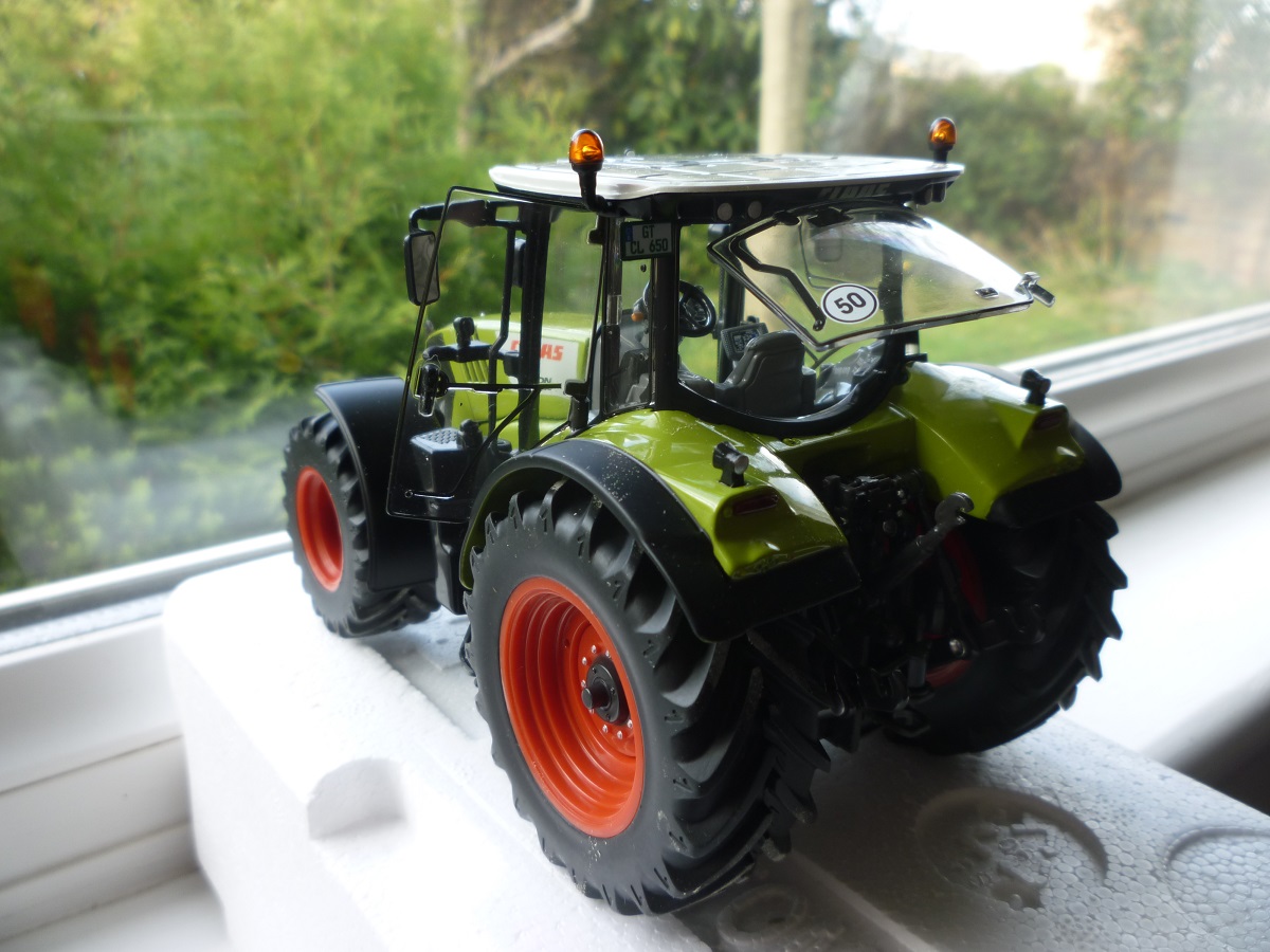 Claas Arion 650 "1st edition" Wiking tractor model - Rate and Review ...
