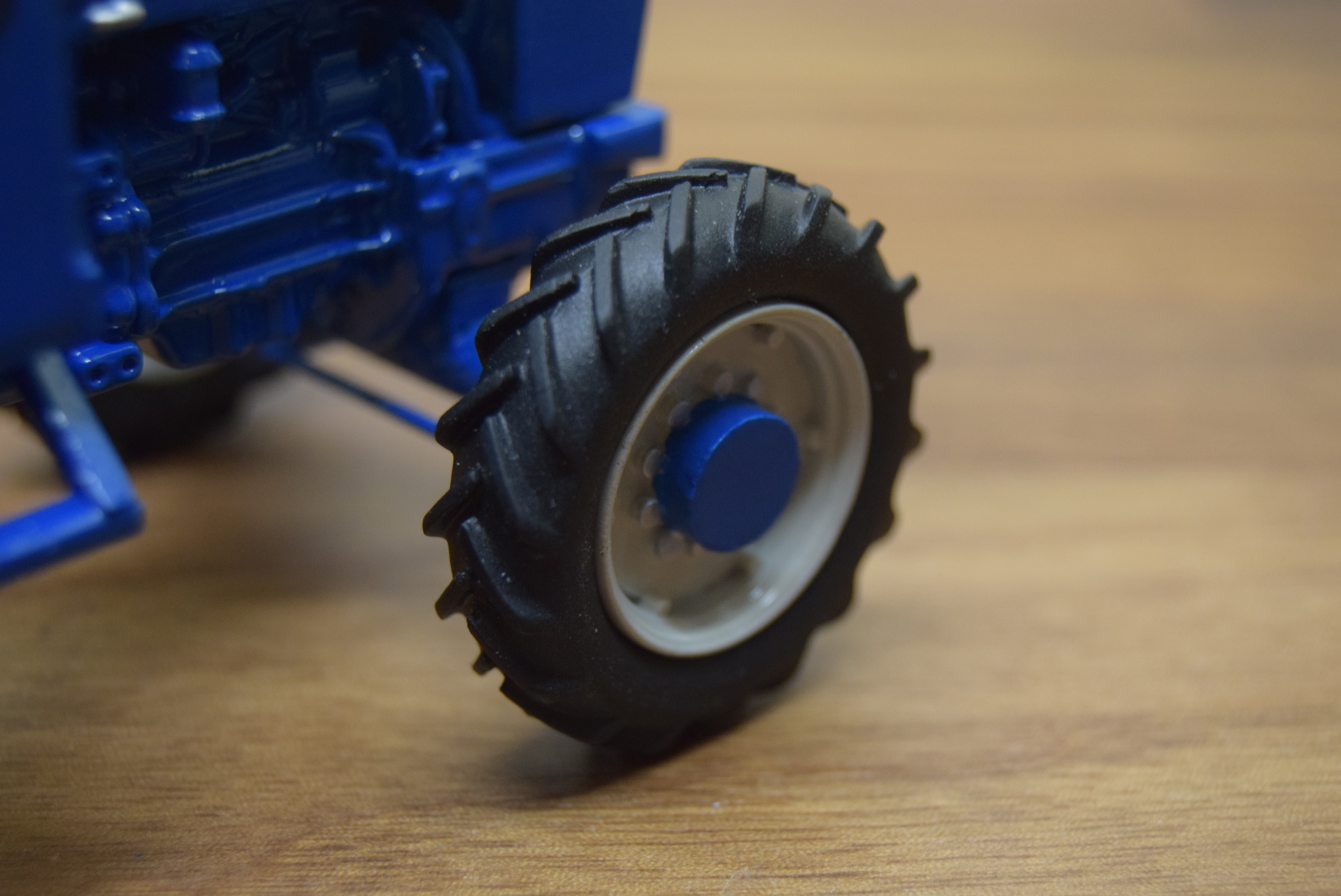 Roadless 98 (Duncan cab) / tabmodels - Latest Tractor Conversions ...