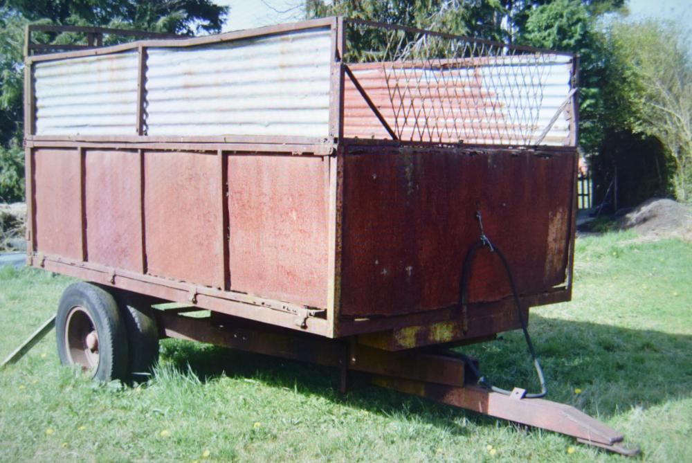 Home-built Silage Trailers / tabmodels - Latest Implement Conversions ...