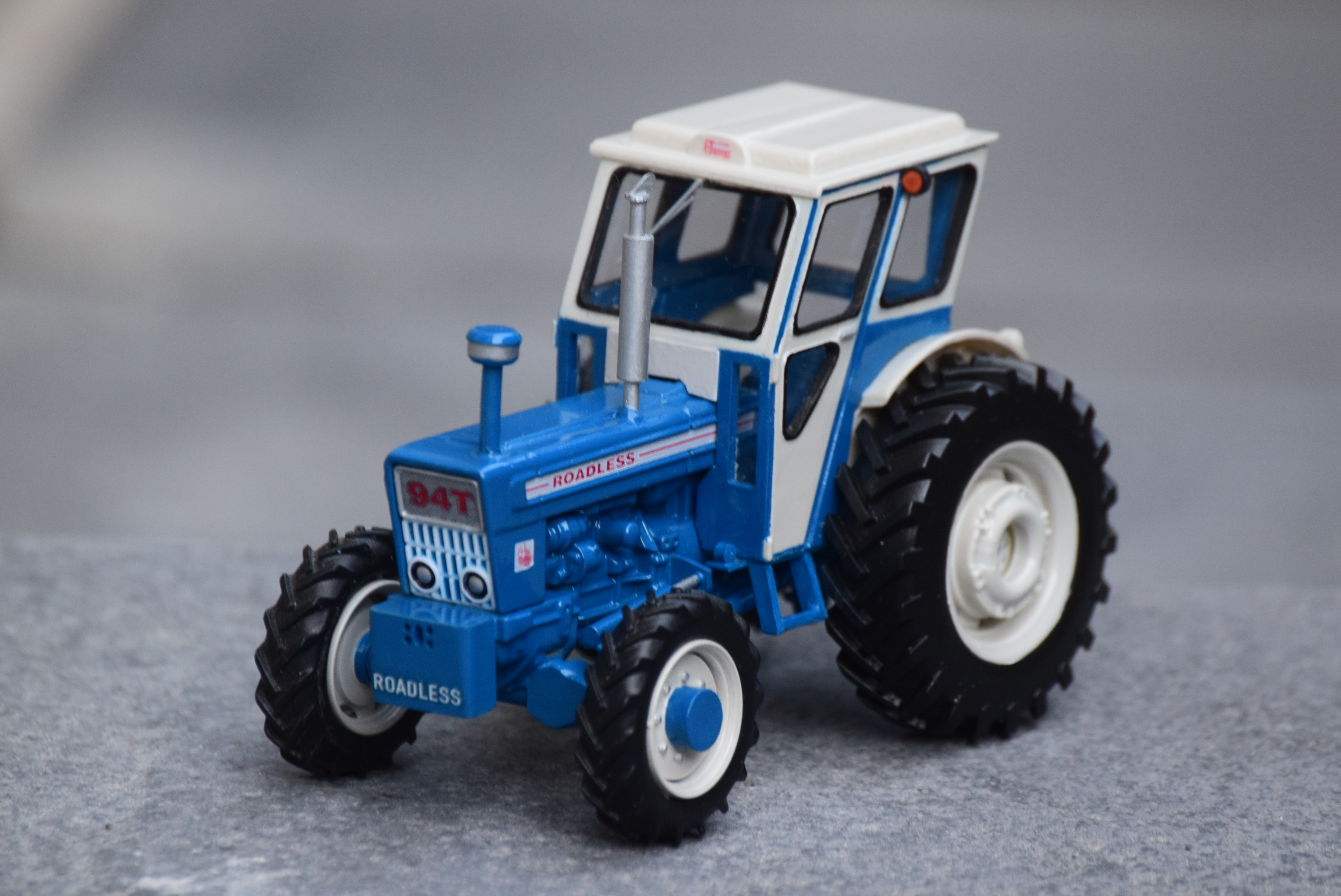 Roadless 94T / tabmodels - Latest Tractor Conversions & Scratch Builds ...