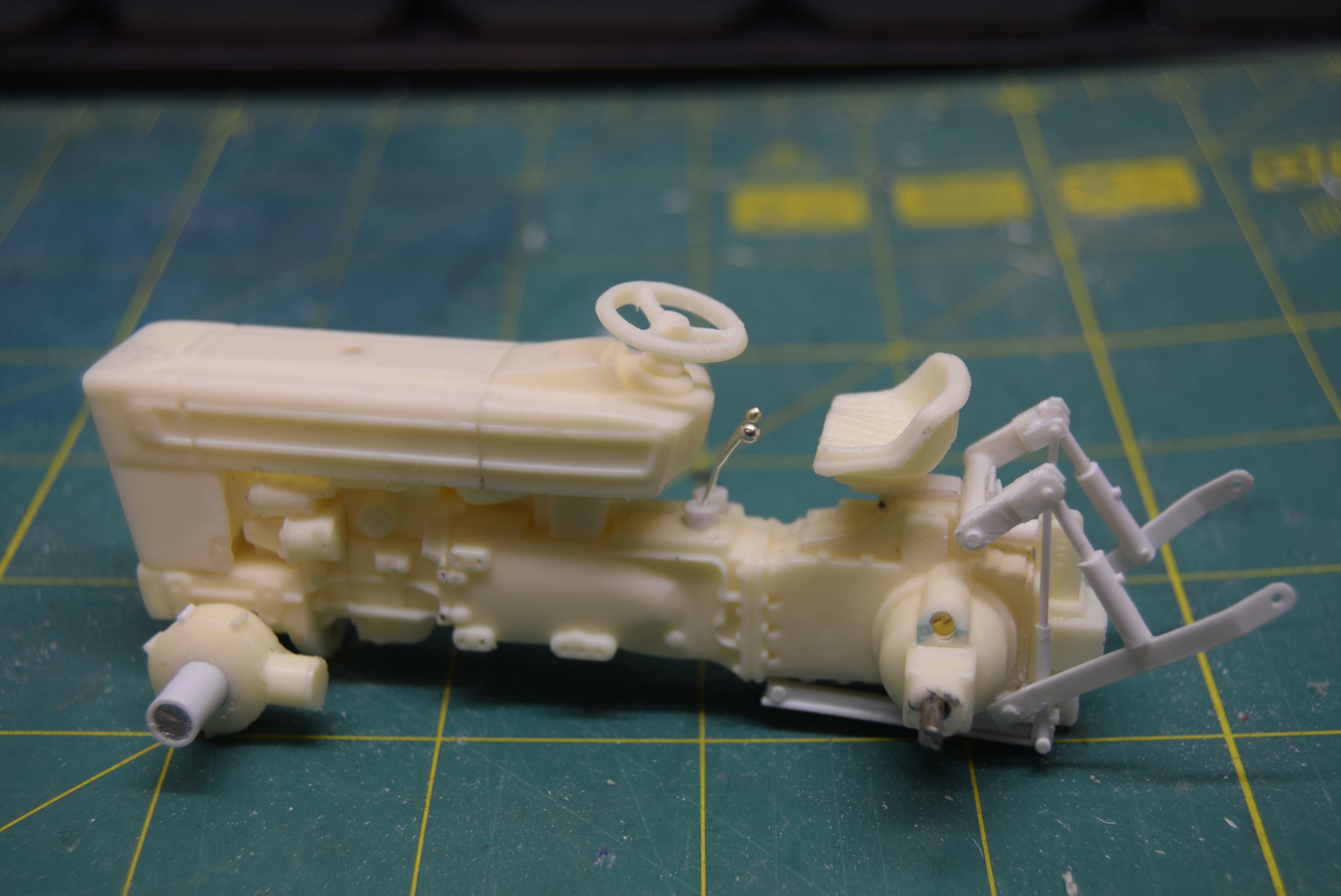 County 4000-four / tabmodels - Latest Tractor Conversions & Scratch ...