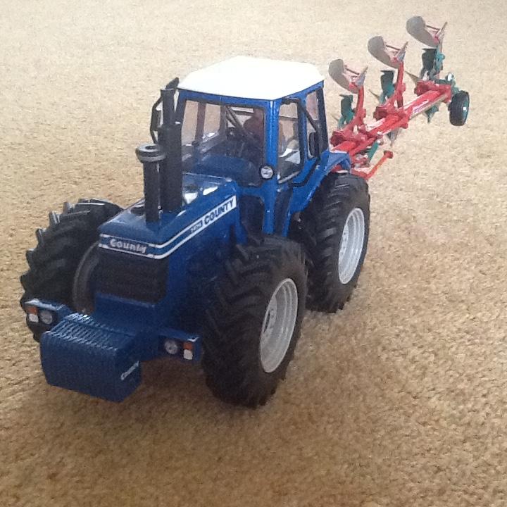 Tab models 1474 and uh kv plough - Latest Tractor Conversions & Scratch ...