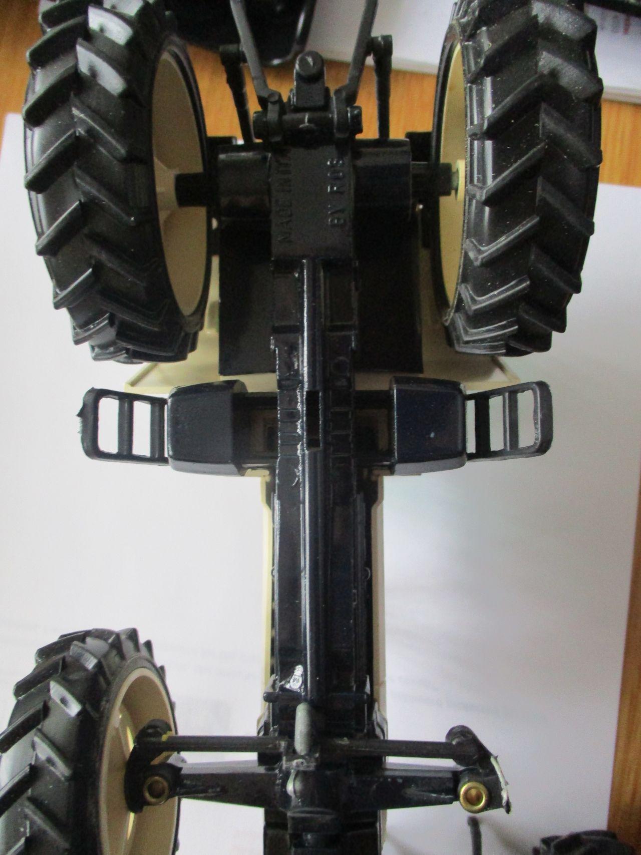 Help wanted please - General Hobby Discussion - The Farm Toys Forum