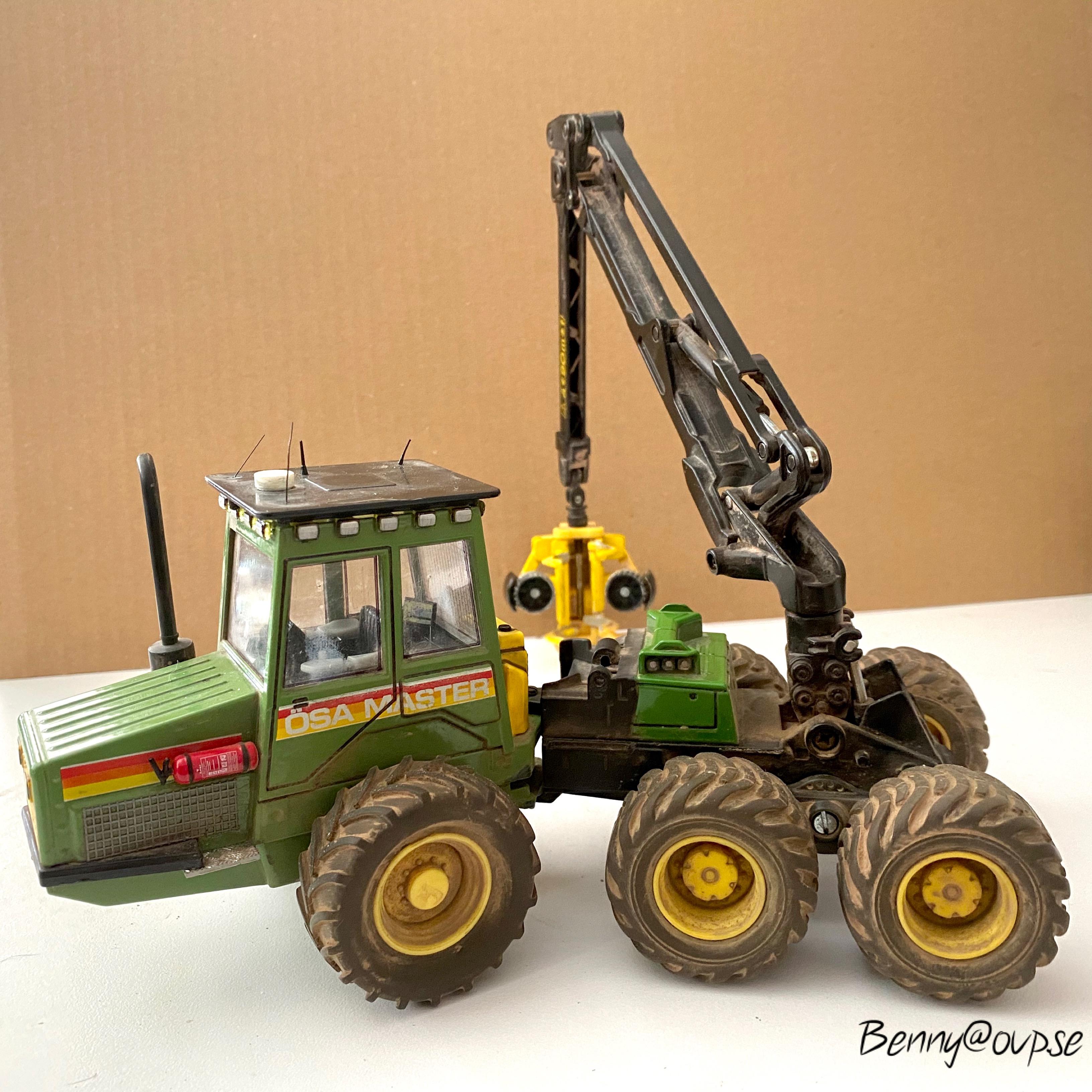 Ösa 280 Master - Siku 1/32 - Other Conversions & Scratch Builds - The ...
