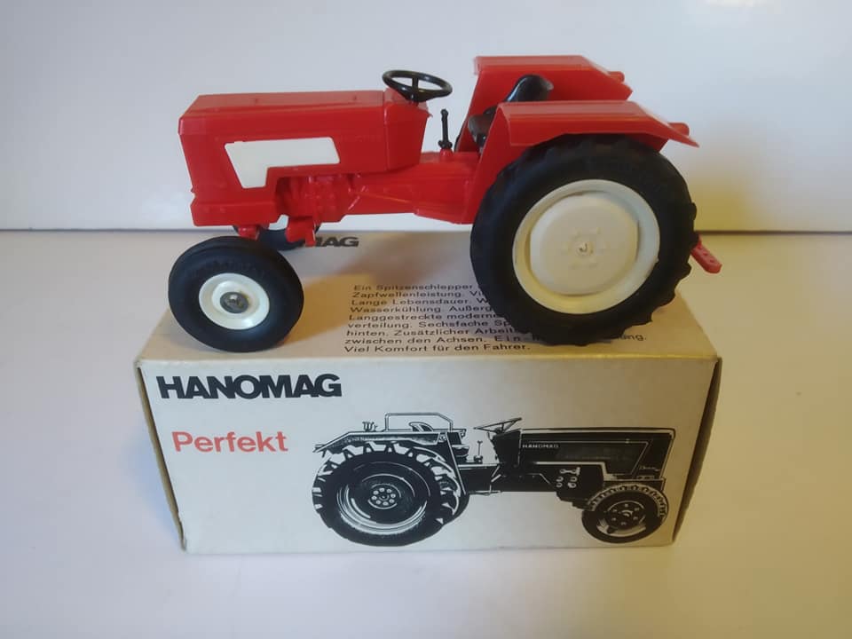 Cursor Farm Models - Older Farm Models (Pre 1990) - The Farm Toys Forum