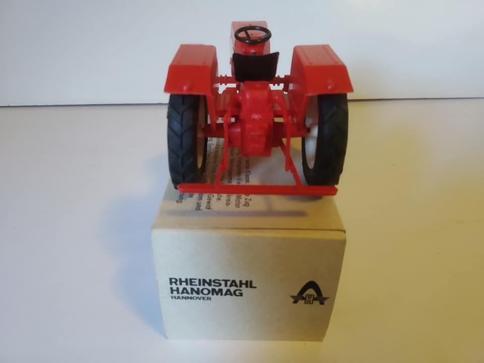 Cursor Farm Models - Older Farm Models (Pre 1990) - The Farm Toys Forum