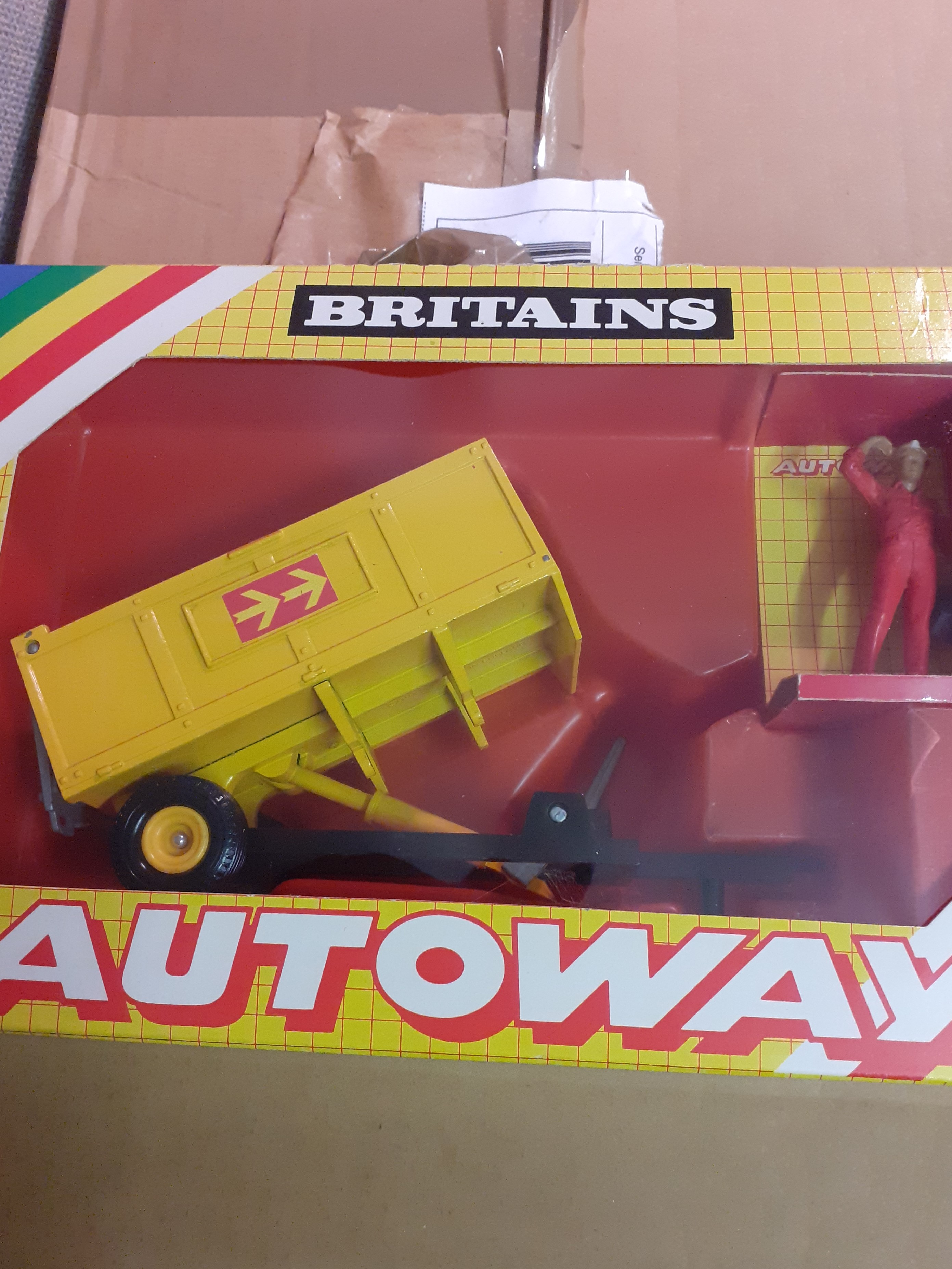 britains autoway tipping trailer - Britains Farm Models - The Farm Toys ...