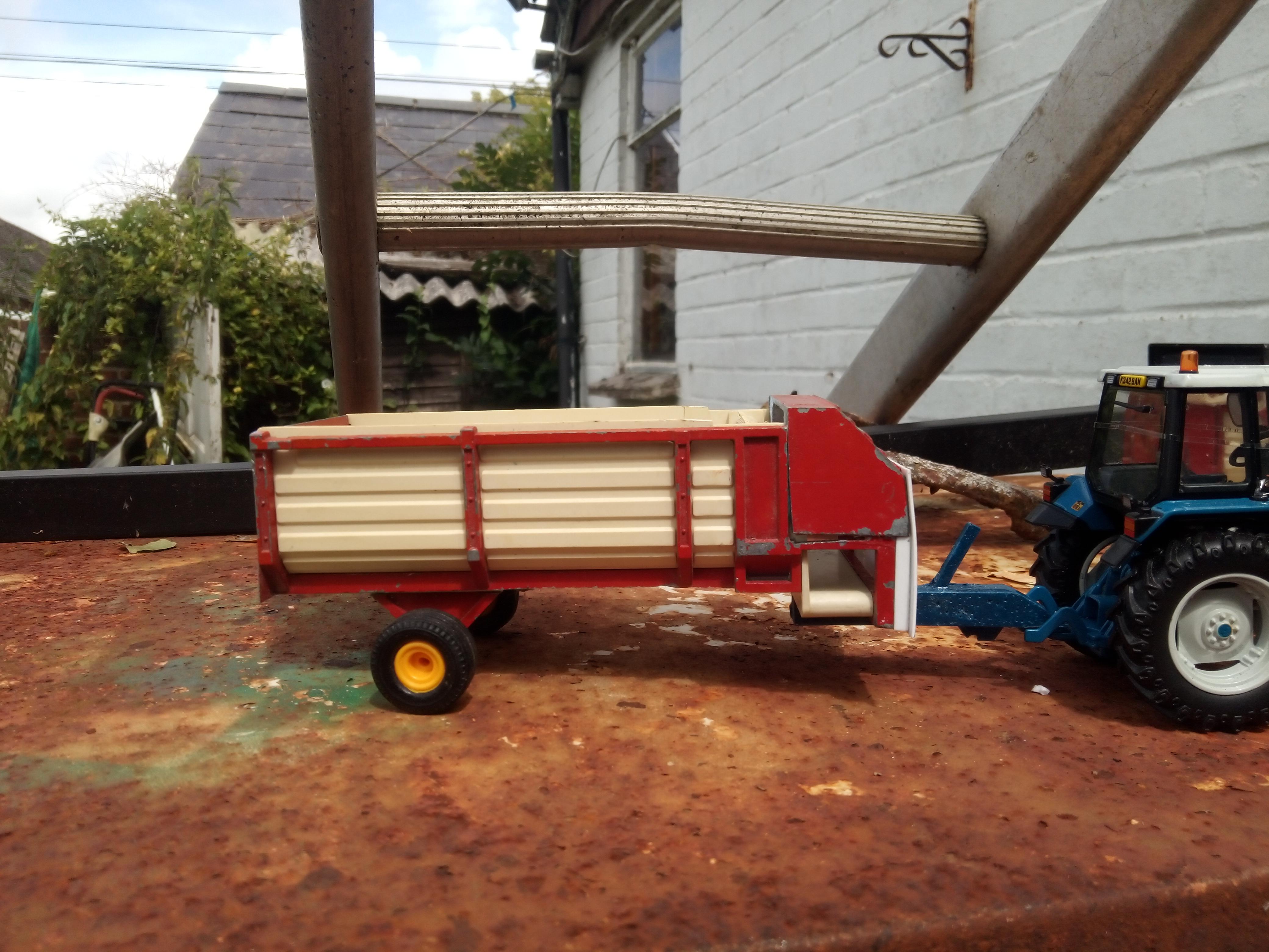 Kidd feeder wagon - Latest Implement Conversions & Scratch Builds - The ...