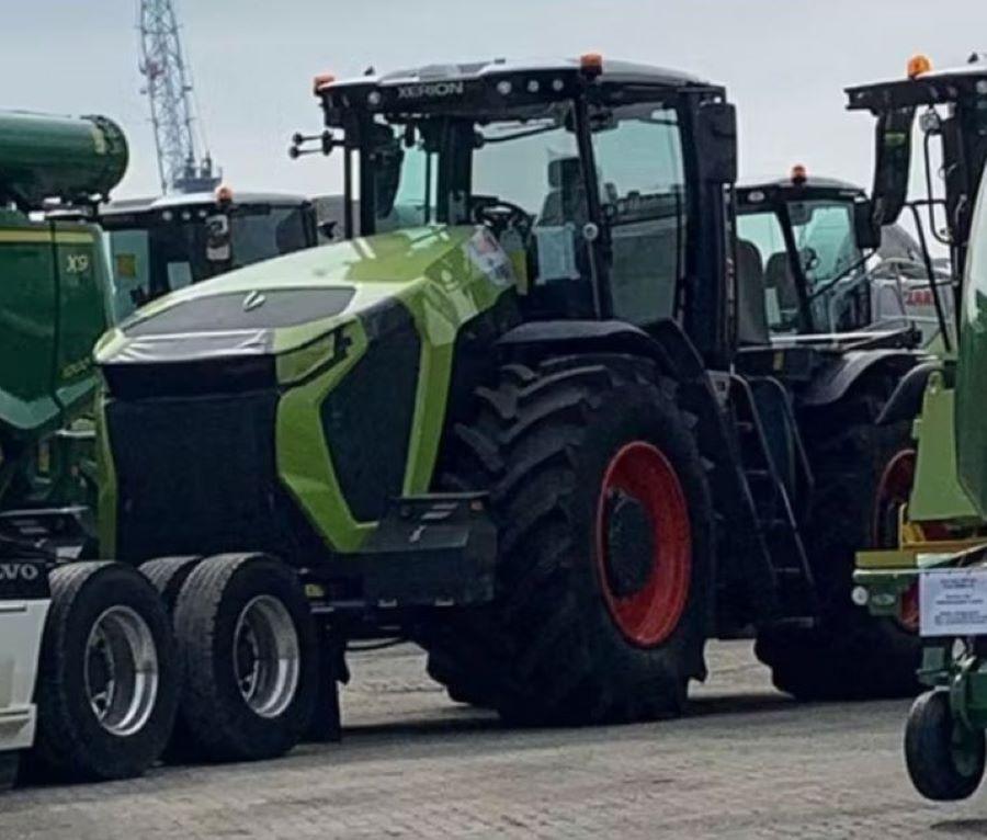 New claas xerion - Tractors - The Farm Toys Forum