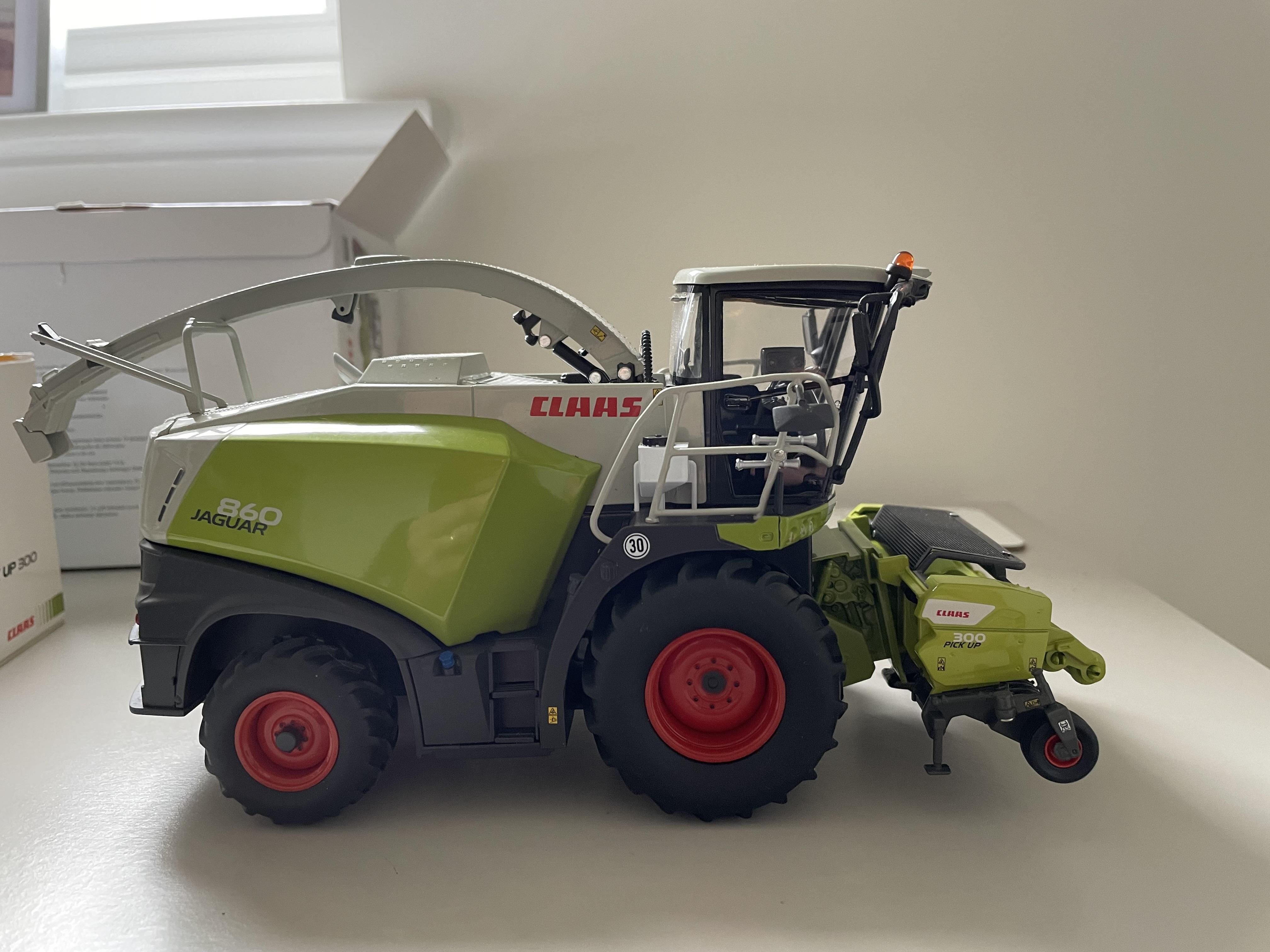 Wiking claas 860 forage harvester with ltd edt marge grass header - For ...