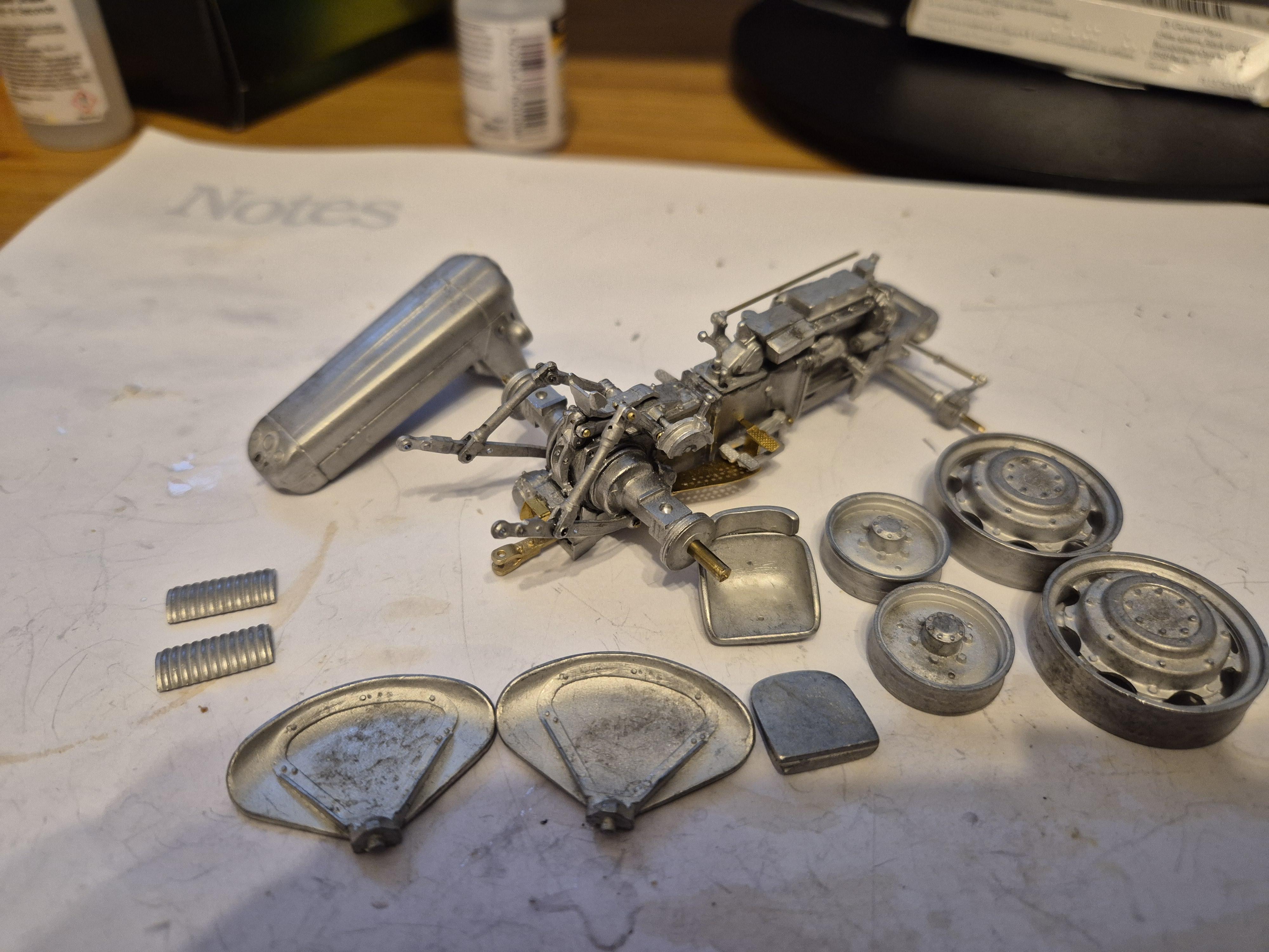 SCALEdown MF 65 4WD - Latest Tractor Conversions & Scratch Builds - The ...