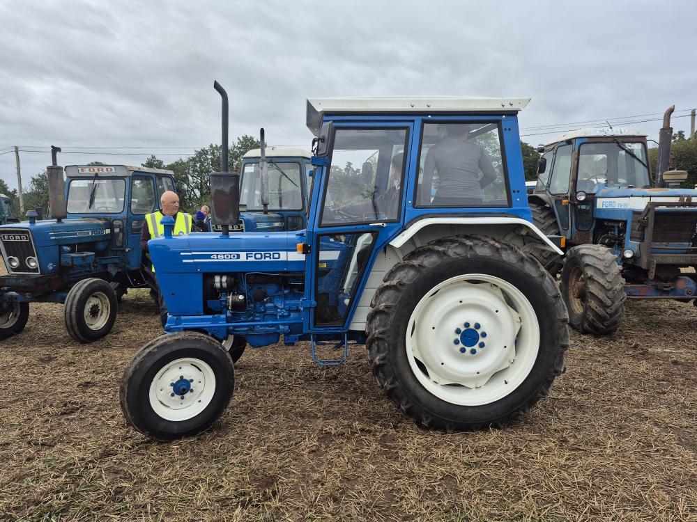 Ford 4600 Fritzmeier Cab - Latest Tractor Conversions & Scratch Builds ...
