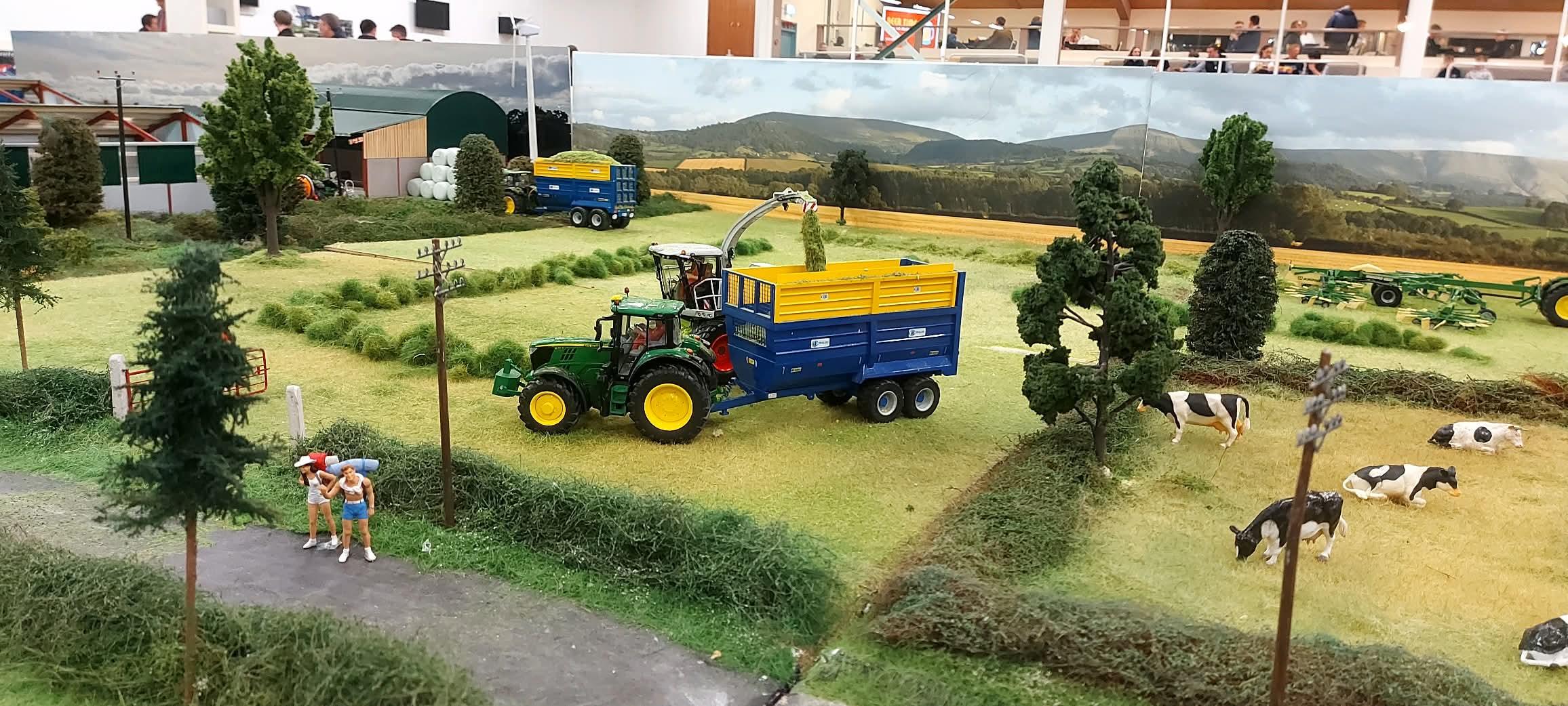 Moira model show 24 & 25th October 2025 - Events and Shows - The Farm ...