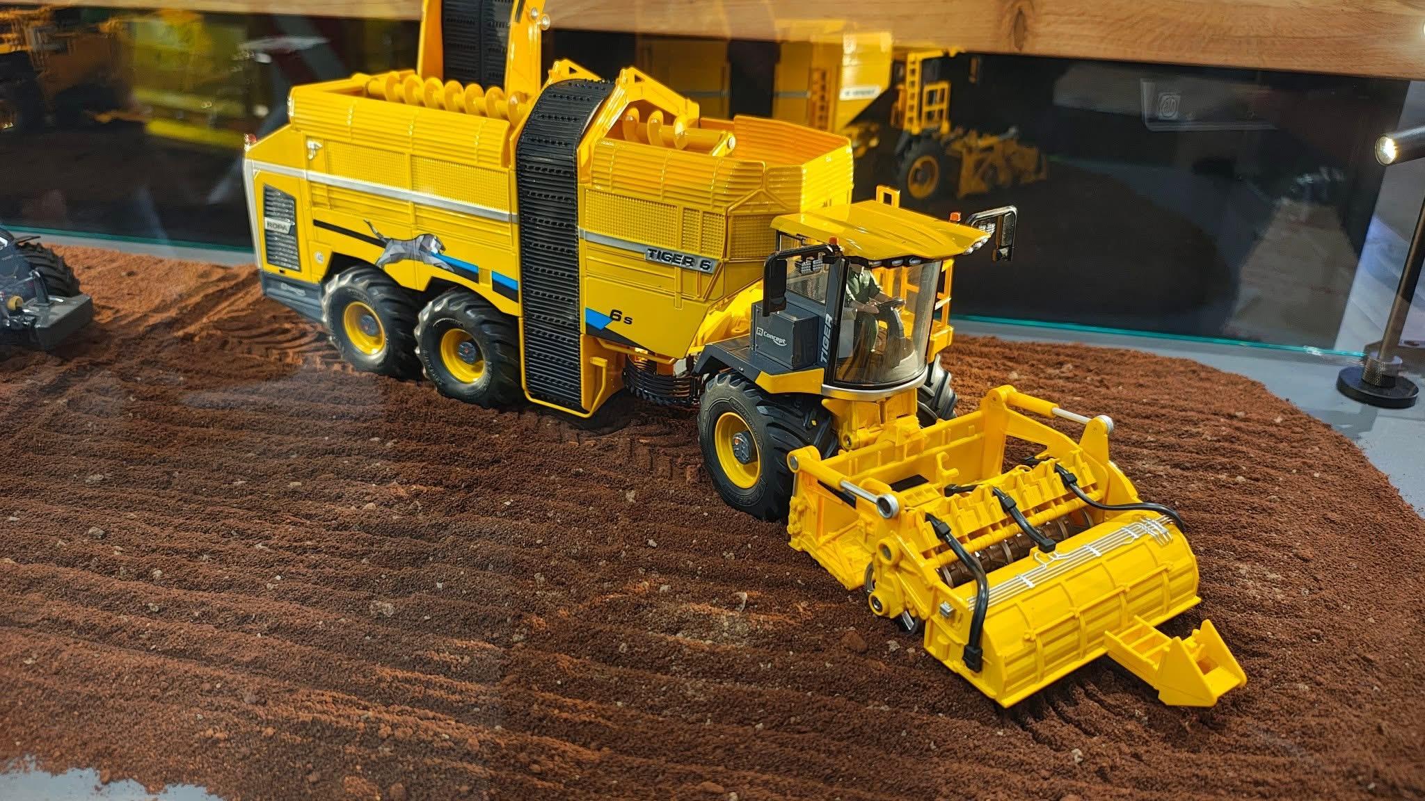 Agritechna 2025 model releases - Page 3 - General Hobby Discussion ...